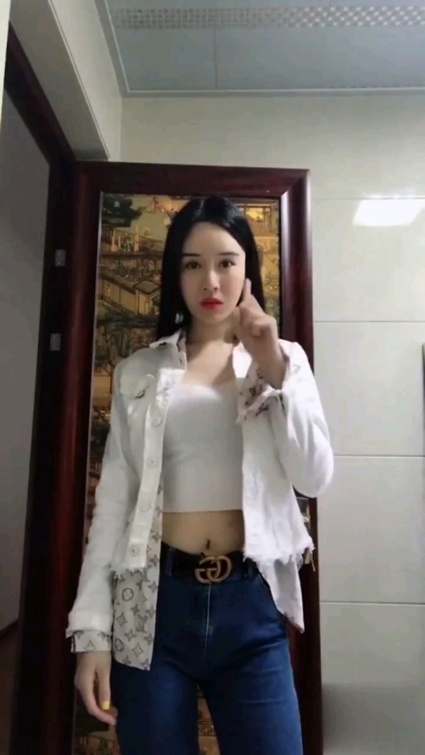 脱衣舞 度小视