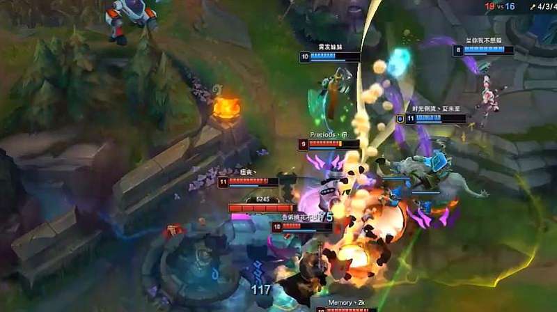 LOL：PDD玩兰博，我只要大招放得好，看你们怎么打,游戏,MOBA,好看视频