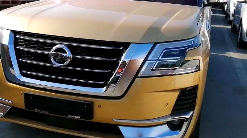 2020款日产途乐V8霸气到货，打开车门及后备箱，买不买自己拿主意,汽车,玩车,好看视频