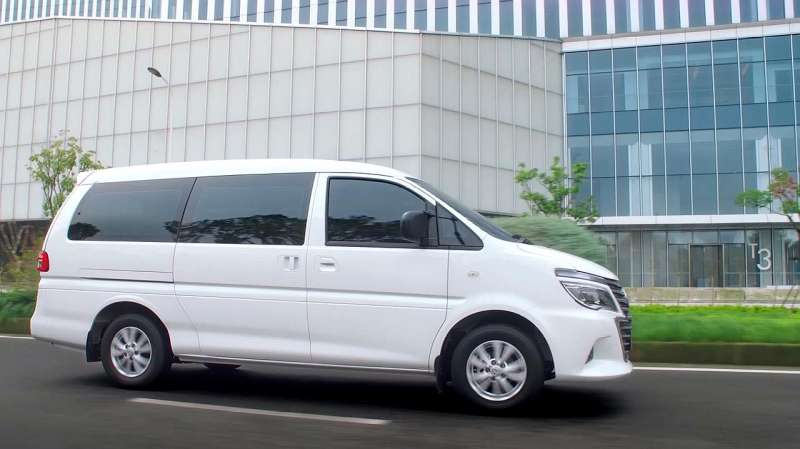 入门级MPV最佳产品！新菱智M5上市，售价8.19- 9.09万元,汽车,车评,好看视频