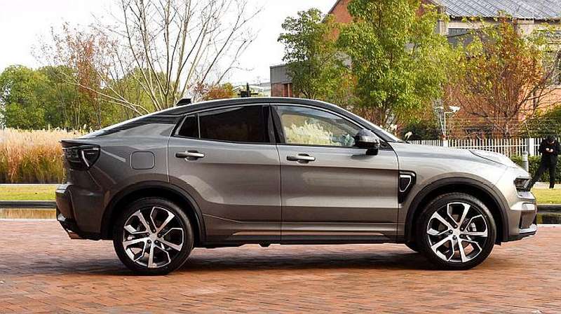 又一爆款SUV上市，与宝马X6同级，配进口8AT，如果15万必火无疑,汽车,车评,好看视频