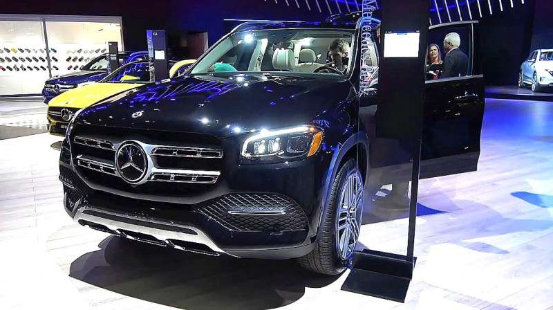 2020全新奔驰GLS450，打开车门看到第三排那刻，我忘记了宝马X7,汽车,车评,好看视频