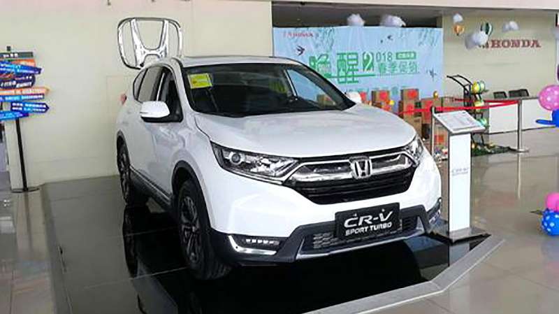 本田CR-V又出问题，4S店修车工很无奈：开到报废吧，反正终生质保,汽车,车评,好看视频