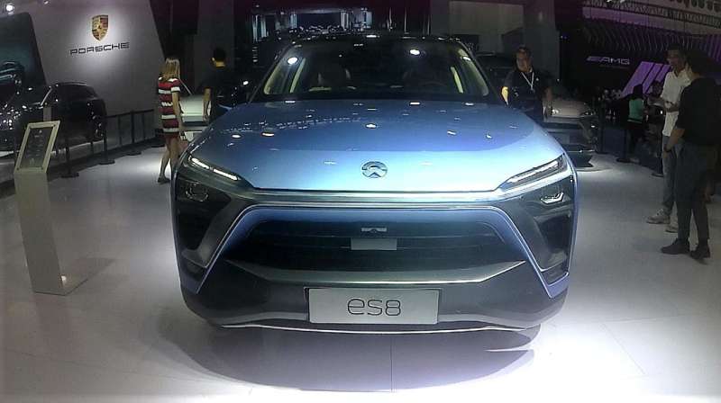 2019款蔚来ES8实车展示，打开车门坐进车内那刻，买不买做个参考,汽车,车评,好看视频