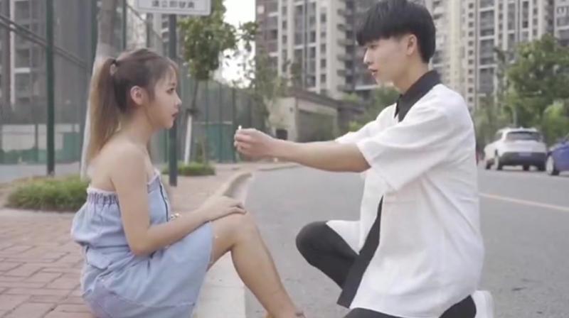 你这个女人不知好歹,你活该孤独!没有人会要你,你不懂得爱!影视爱情好看视频
