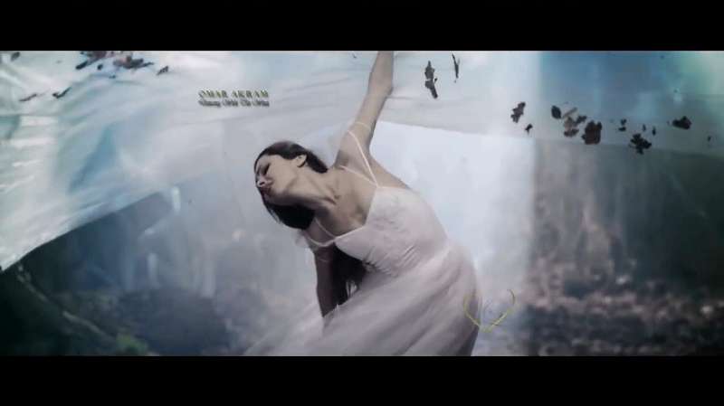 随风起舞-奥马尔·阿克拉姆 Dancing With The Wind - Omar Akram,音乐,音乐周边,好看视频