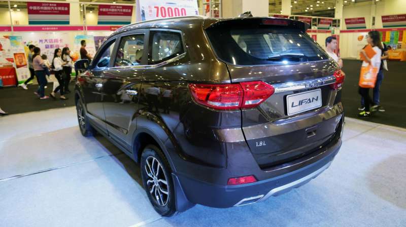 终于等到了！7座suv仅5.68万，除了ESP还有倒车影像，家用真棒！,汽车,车评,好看视频