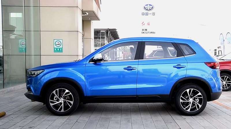 带你了解：奔腾X40，2019款1.6L自动互联智享型,汽车,车评,好看视频