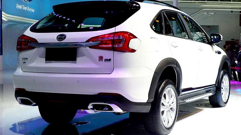 中级SUV的“新标杆”！配2.0T+6AT，仅售12.99万起，还是国六！,汽车,车评,好看视频