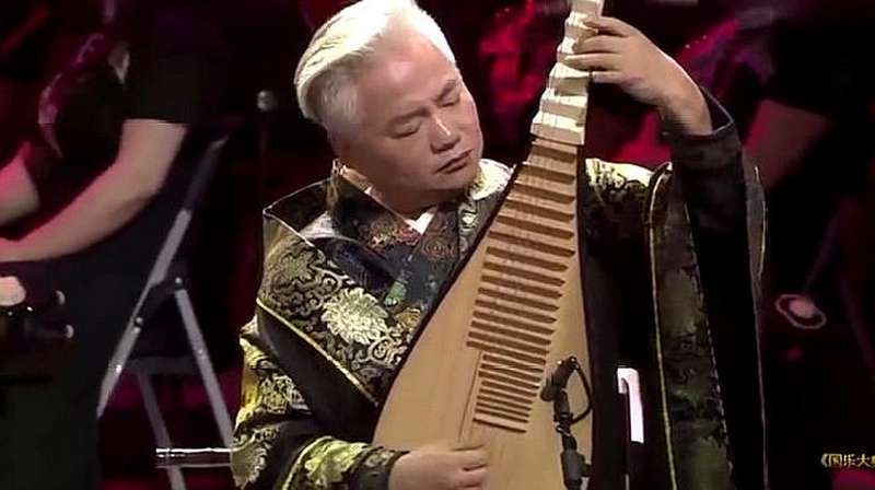 当方锦龙琵琶《十面埋伏》遇上俞冰的《霸王卸甲》，太震撼了！,音乐,器乐,好看视频