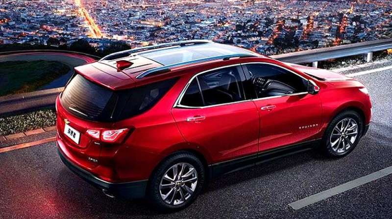 别光盯CRV！这进口SUV轴距2米7，配2.0T+9AT榨出260马力，仅15万,汽车,车评,好看视频