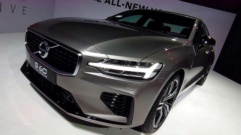 新车展示，2020款沃尔沃S60 T8，了解完实车，我忘记了奥迪A4,汽车,车评,好看视频