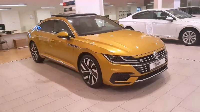 2019款大众CC Arteon到店实拍，无框车门打开那刻，我瞬间心动了,汽车,车展,好看视频