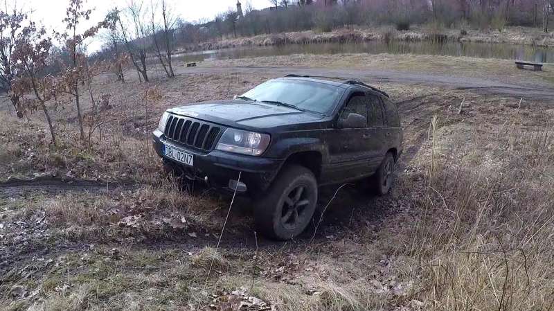 吉普WJ 4.7 V8户外越野实拍,汽车,玩车,好看视频