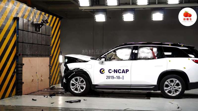 蔚来ES8安全性如何？蔚来ES8 C-NCAP正面碰撞视频（含慢速版）,汽车,车评,好看视频