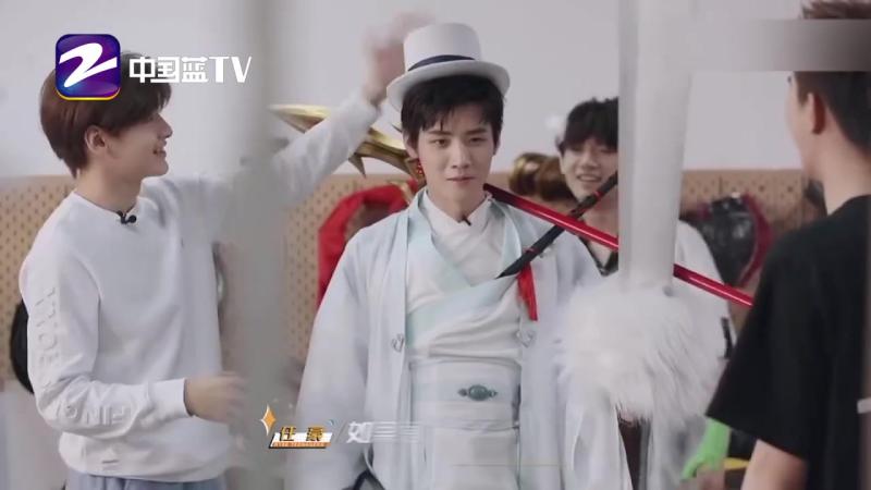 R1SE全员挑战cosplay舞台,娱乐,明星娱乐,好看视频