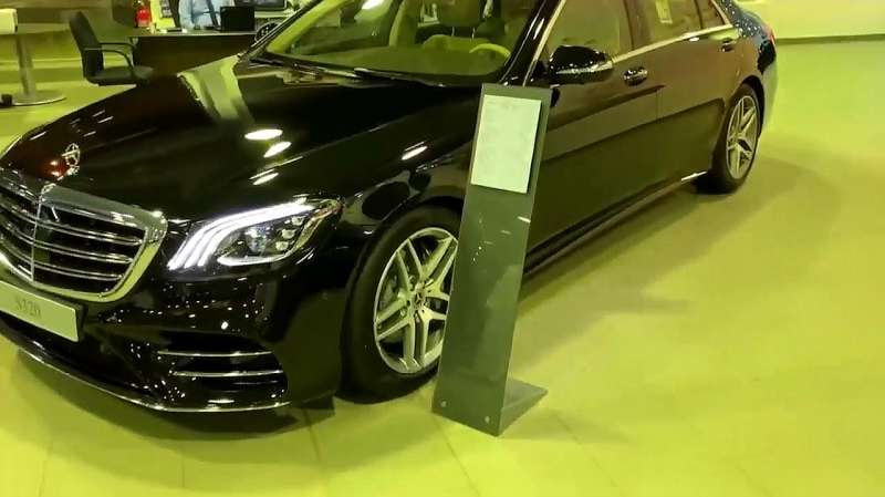 汽车：2020款奔驰S320L霸气登场，坐进驾驶室，才知道啥叫奢华,汽车,汽车改装,好看视频