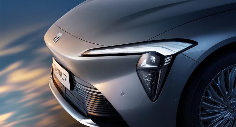 别克至境L7纯电续航302km，百公里油耗只有0.5L？老司机实测参数有点东西-有驾