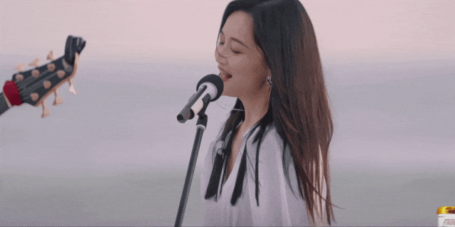 “百花影后”离婚4年后，她怎么大变样了？网友都震惊了