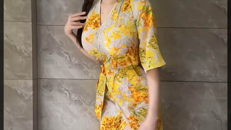 这是你喜欢的后妈裙嘛 简直不要太纯欲了拍人秀身材好看视频