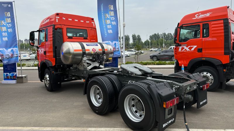 全新豪沃TX7碰撞潍柴WP13NG，高效火花一触即发,汽车,新车动态,好看视频