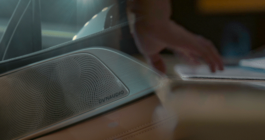 小鹏G9“不务正业”，Xopera小鹏音乐厅行业首创5D音乐体验！-有驾