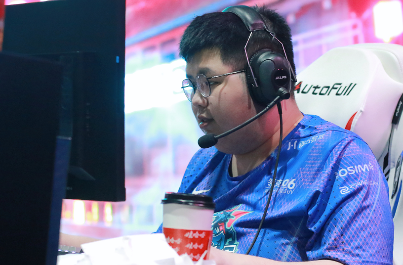 PandaC真是阿乐推荐给LNG的？网友：他真的想Doinb身败名裂！