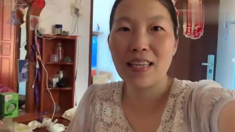 宝妈涨奶太难受怎么办？哺乳期坚持用这个方法，解决涨奶硬块问题母婴育儿母乳喂养好看视频