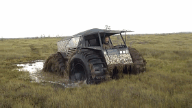 SHERP ATV全地形车：大轮胎小车身 水陆两栖 最高时速可达45km/h