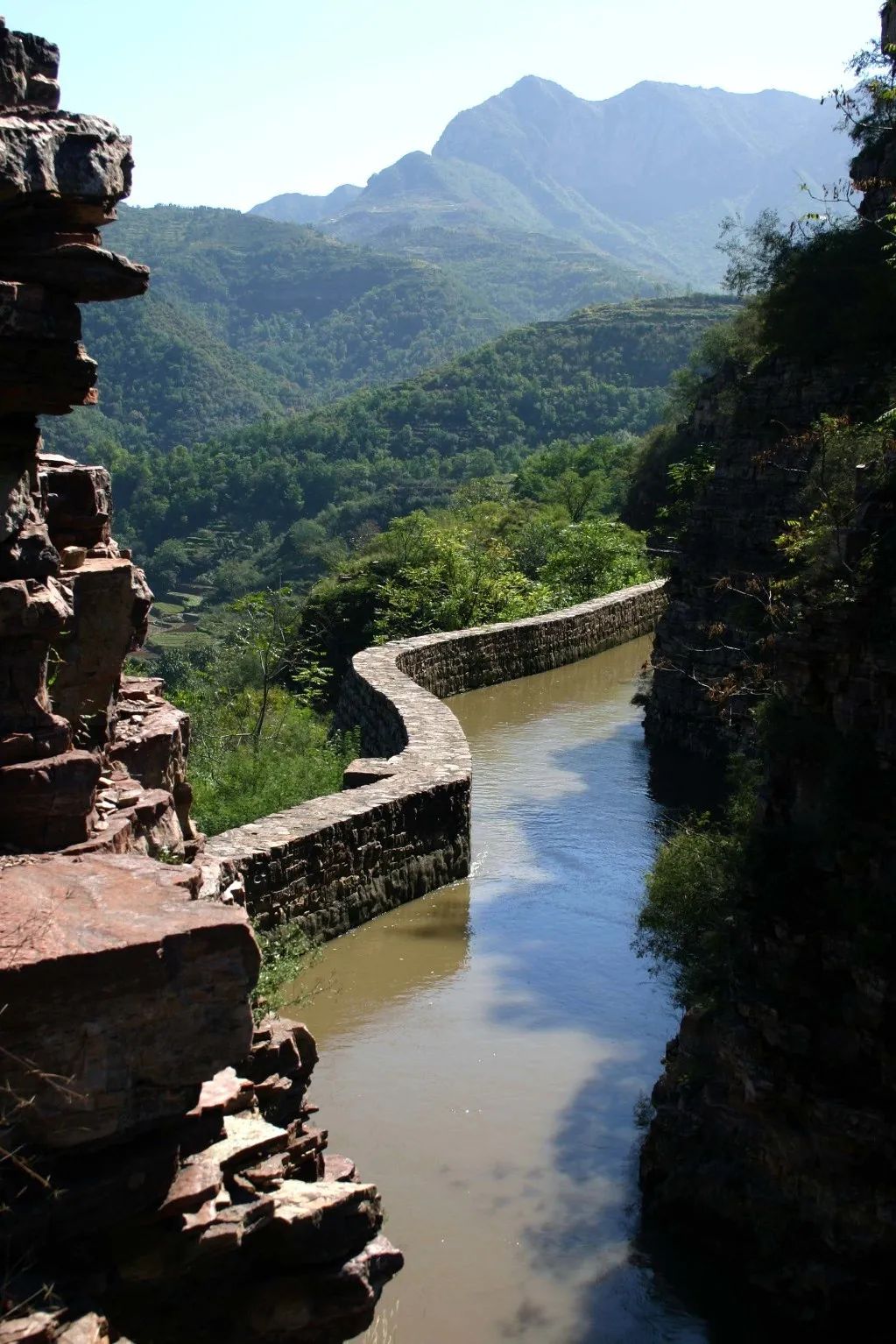 红旗渠精神永在，唯奋斗者永恒！