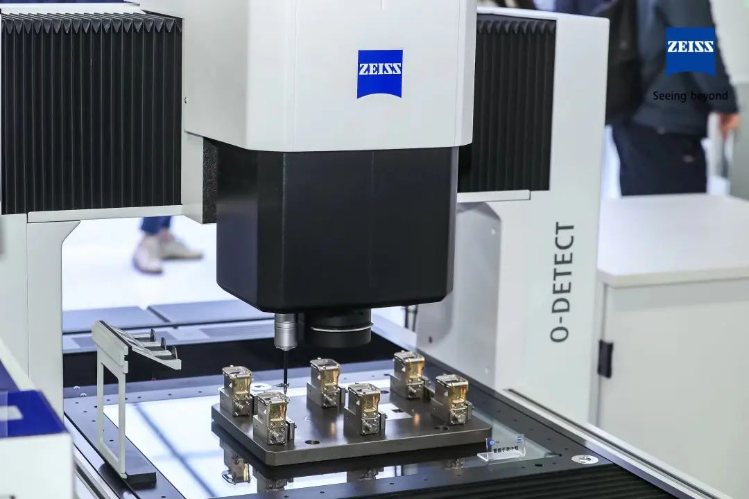 AMEYA360:蔡司2023重磅新品有哪些？