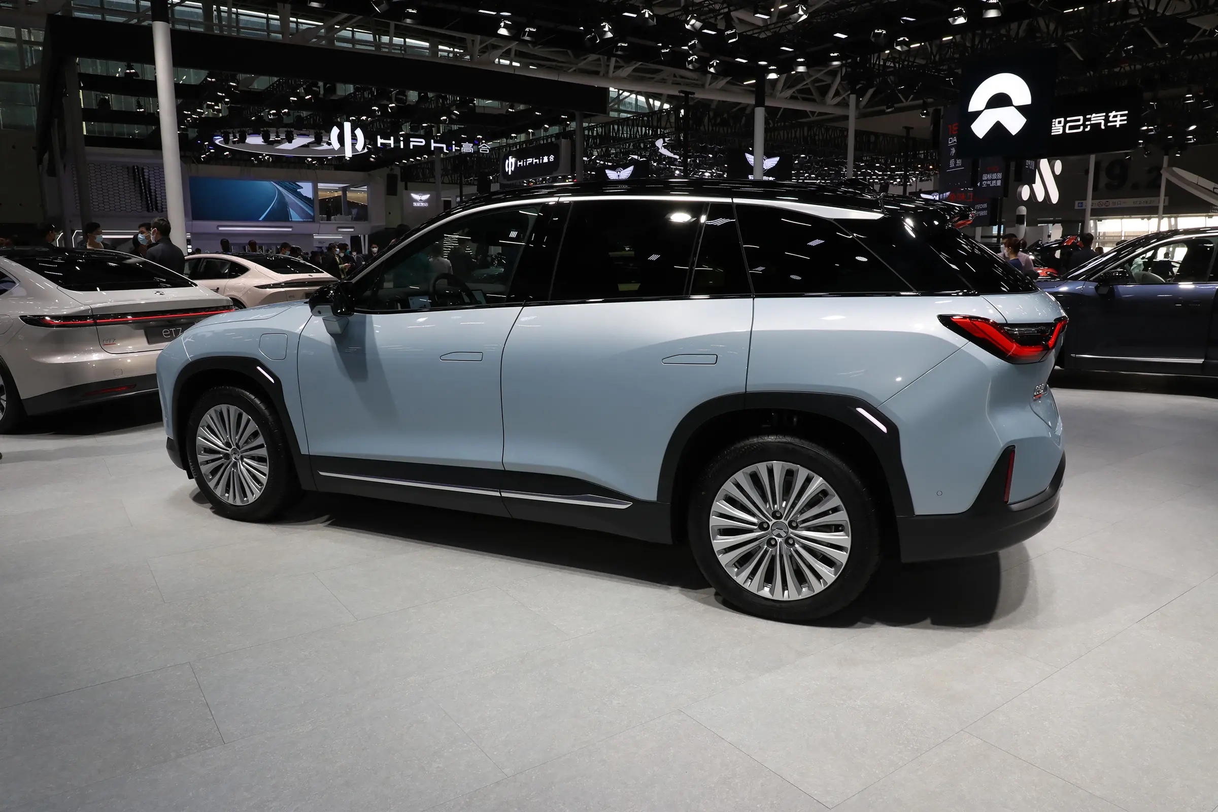 蔚来ES6 vs 理想L7 vs 小鹏G9：哪台车更值得购买？