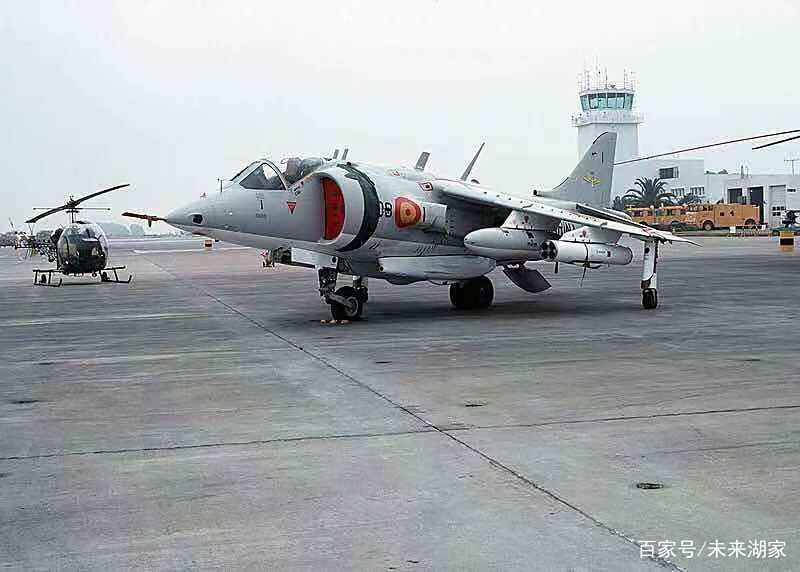 太平洋上的鹞——美国AV-8“猎鹰”式攻击机