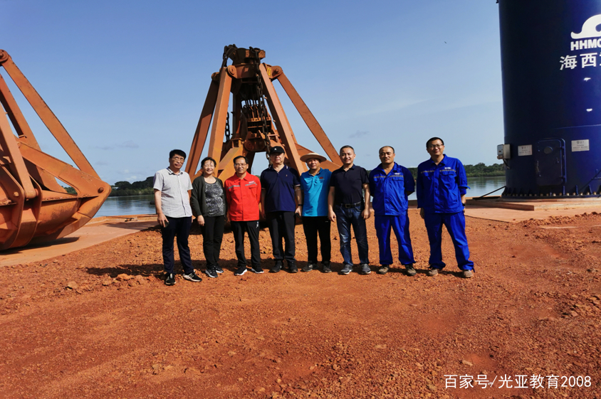 伟大的背后都是苦难,是信念的坚守!”—光亚校友聂忠仁