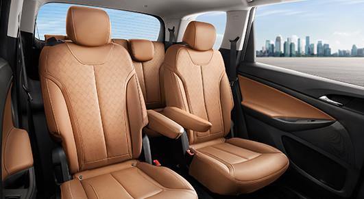 别克GL6大6座MPV，标配6AT自动挡，从15w降至9.9w，可惜无人识货-有驾