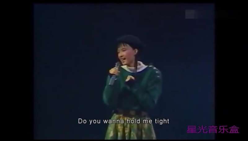 陈慧娴演唱的这首粤语歌跳舞街，是80年代旱冰场舞厅播放量的热歌音乐流行音乐好看视频 