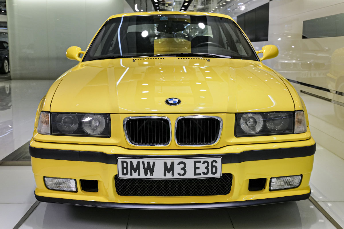 超过4000万日元！宝马E36“M3”，就像新车一样，中标价格惊人