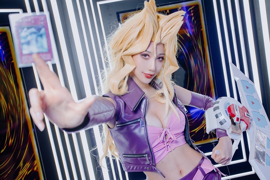 如月灰cos全部图片合集，如月灰明日方舟天火黑图集欣赏 – mm131美女图片