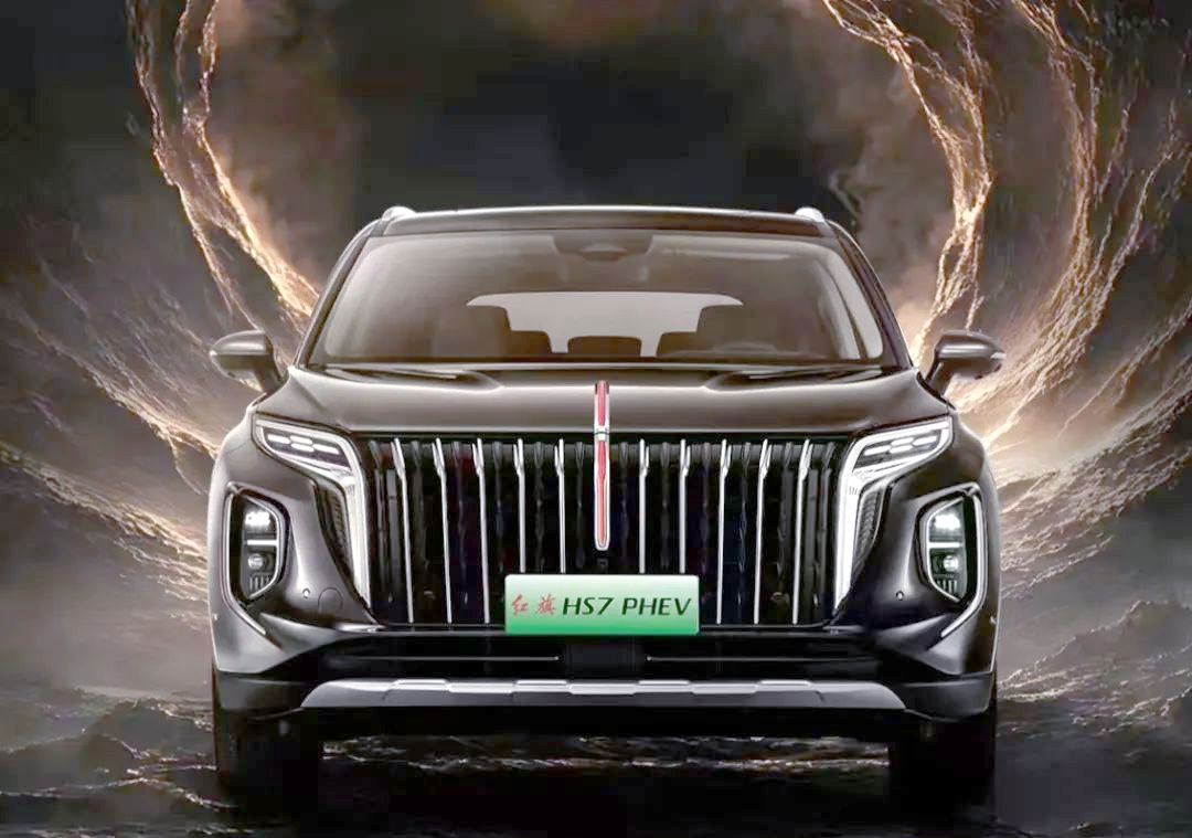 红旗HS7 PHEV：一款值得考虑的30万级7座SUV-有驾
