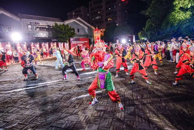 新华社聚焦!民间文化艺术激活佛山夜经济