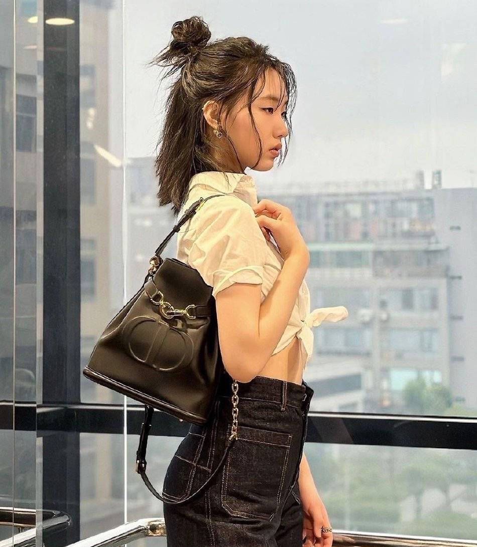 小s大女儿获舞蹈大赛第一名 开心表示 妈妈已哭”
