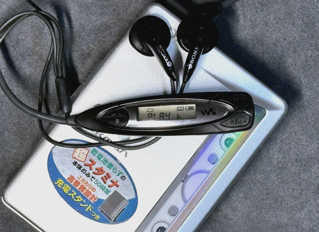 索尼WM-EX2000：经典磁带随身听的巅峰之作