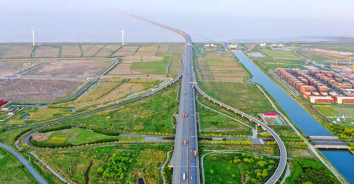 S2沪芦与G1503绕城高速：临港至市区免费通行新选择