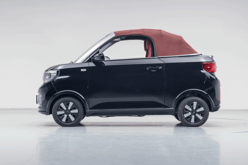 五菱宏光MINIEV家族上市 售4.38万元起-有驾