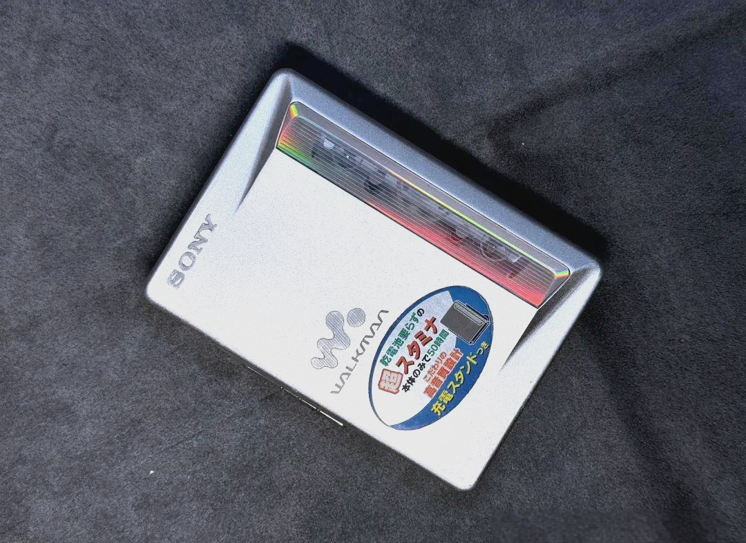 索尼WM-EX2000：经典磁带随身听的巅峰之作