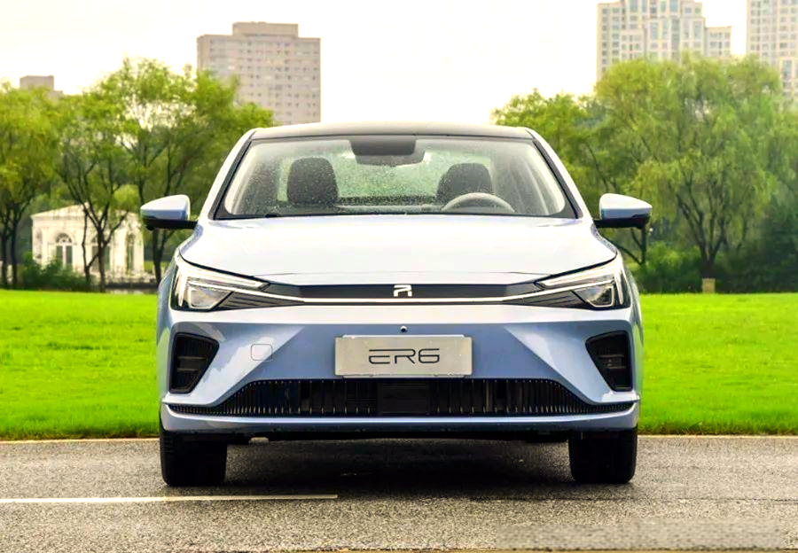 荣威R ER6上市，三款车型你选哪款-有驾