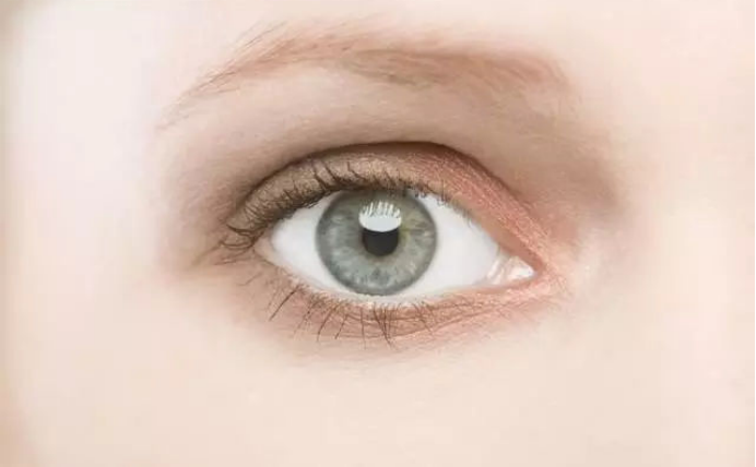 患者福音！FDA批准Iyuzeh（拉坦前列素滴眼液）0.005%新药申请