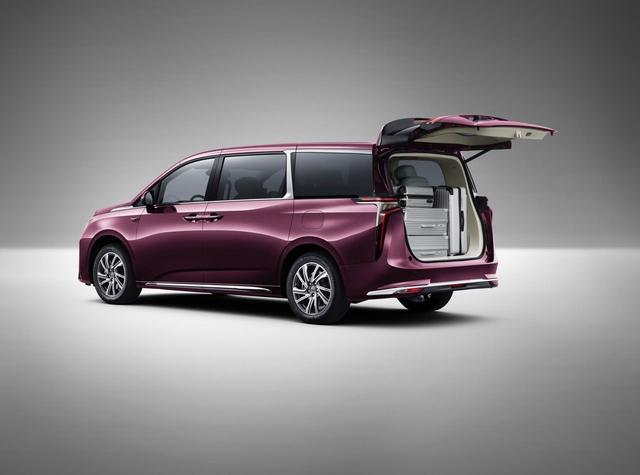 上汽大通MAXUS,全新MPV G90,车身外观精美图集