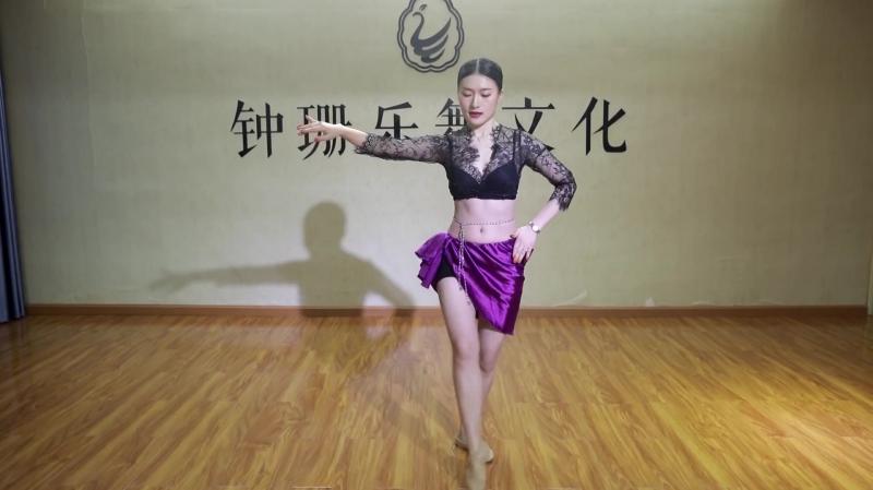 钟珊老师广场舞教学《肚皮舞探戈》，分解动作教学，性感好看！ 舞蹈 性感热舞 好看视频