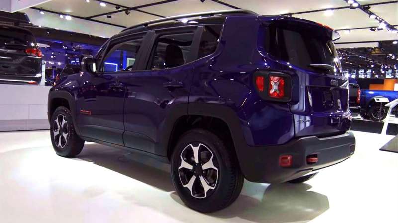 JEEP要逆天了！2.0T+9AT+四驱仅需12.38万，还买啥丰田C-HR,汽车,车评,好看视频